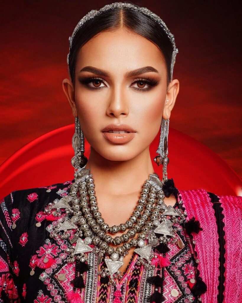 Pakistan’s Erica Robin stuns everyone with rich cultural heritage ...